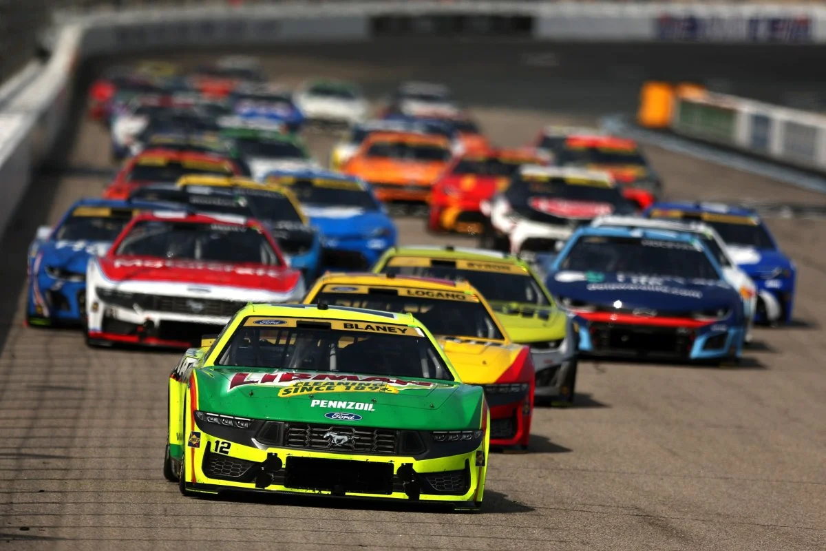 Van Gisbergen’s Remarkable Top-10 Comeback Shakes NASCAR Cup