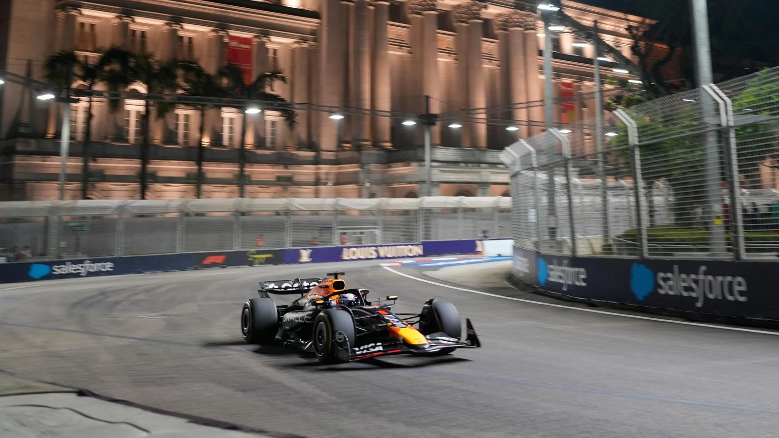 Max Verstappen Rejects Mandatory Cooling Vest Plan for 2026