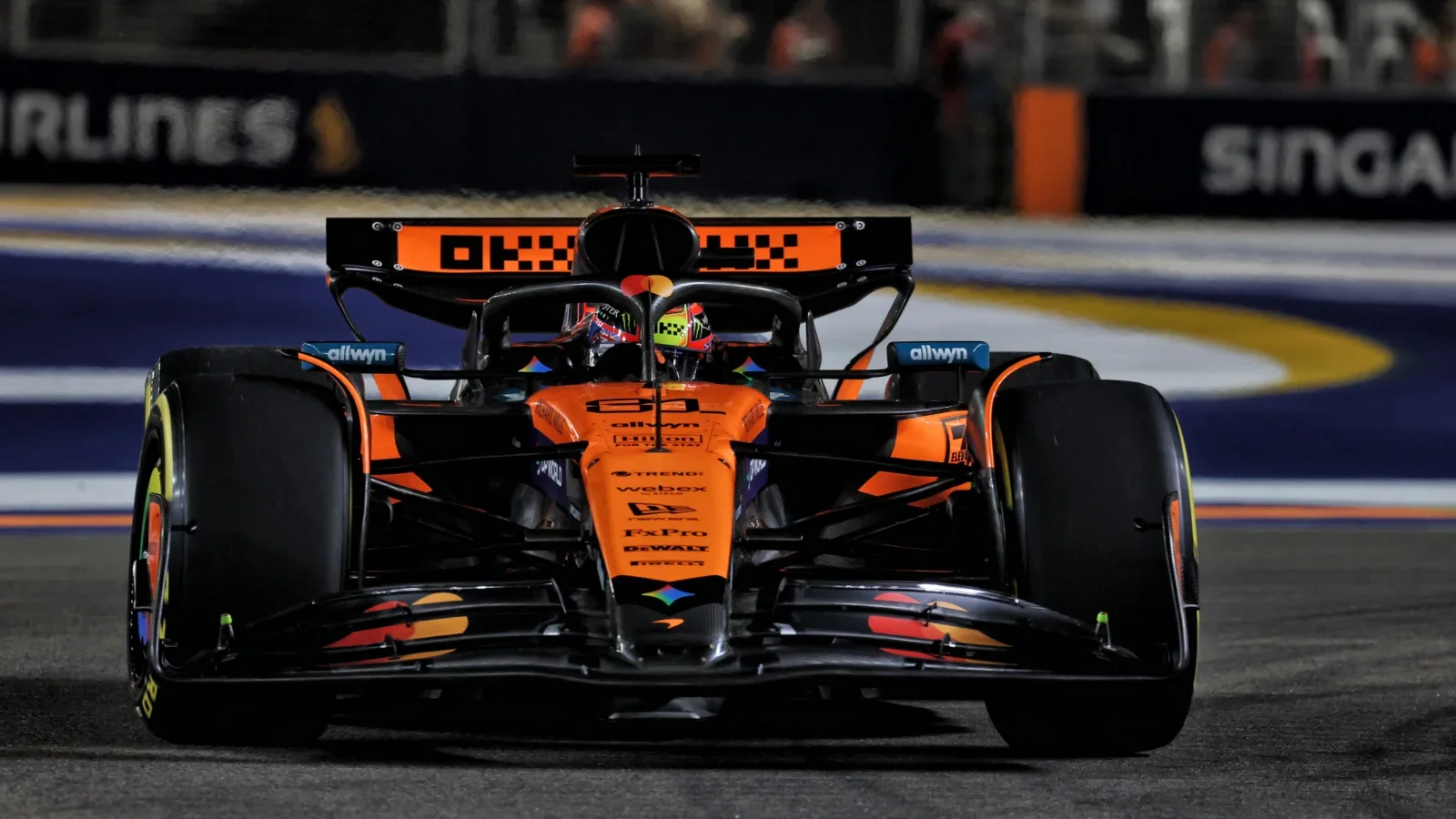 Oscar Piastri Fastest in Chaos-Filled F1 Singapore FP2