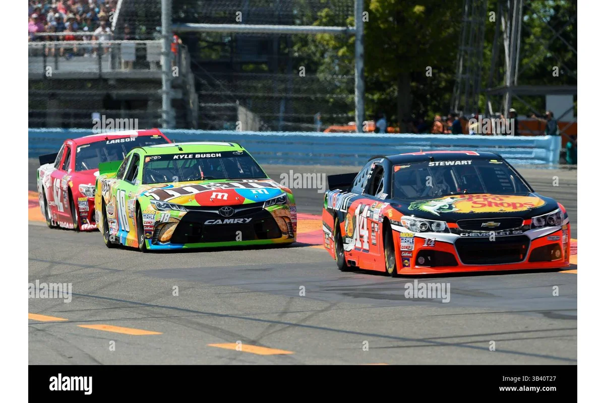 Mark Martin Blames RCR for Kyle Busch’s NASCAR Struggles