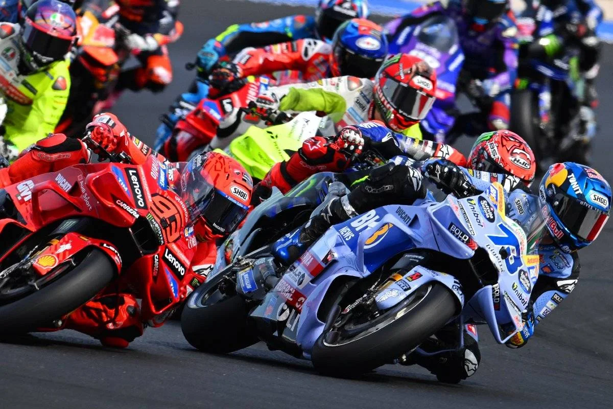 VR46 Academy Faces Survival Test Amid MotoGP Challenges