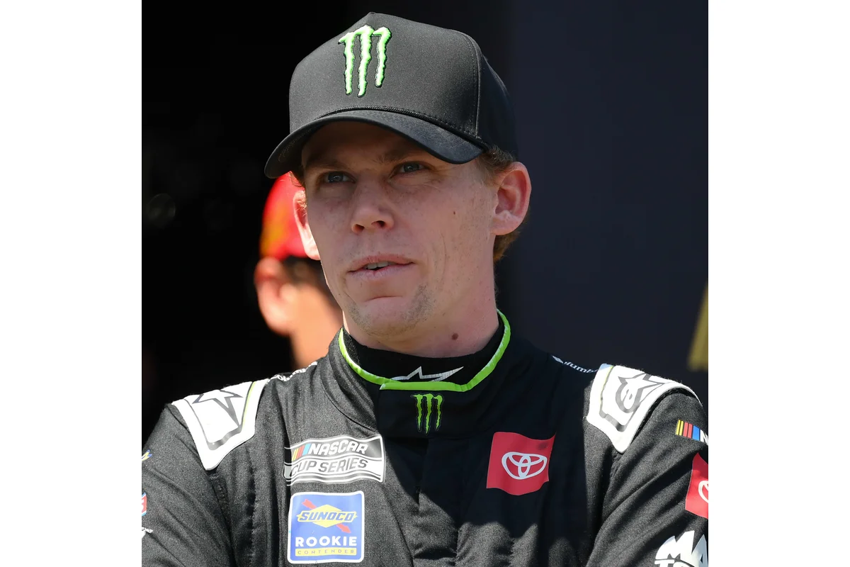 Denny Hamlin Scores Progressive Sponsorship for 2026 Season