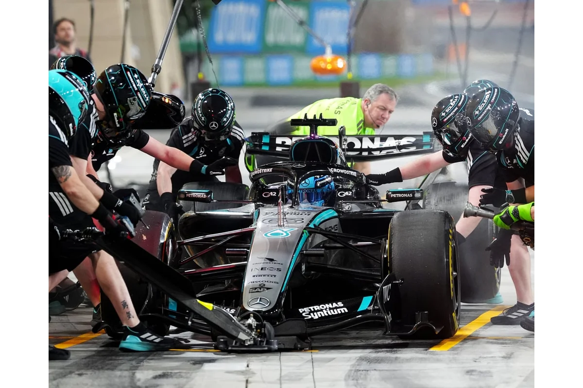 Lewis Hamilton’s $100M 2025 Payday Shocks F1 Fans